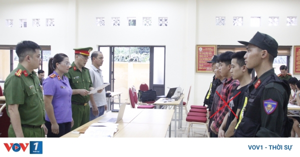 Khởi tố vụ án, khởi tố 42 bị can trong vụ “vàng tặc” ở Sơn La | VOV1.VOV.VN